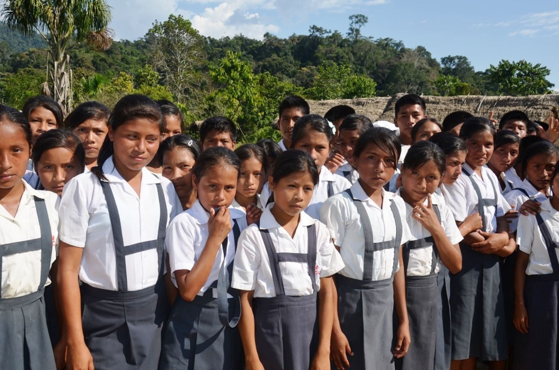 Proponen implementar uso de uniforme único escolar en instituciones ...